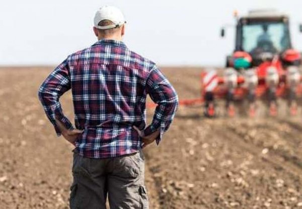 O sută douăzeci de dealeri de mașini agricole validați în programul ...